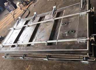 DOOR DEVICE_container door_door device for container rear_Fabricated ...