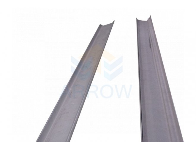 Container bottom side rail_ Corten A container bottom side rail_top and ...