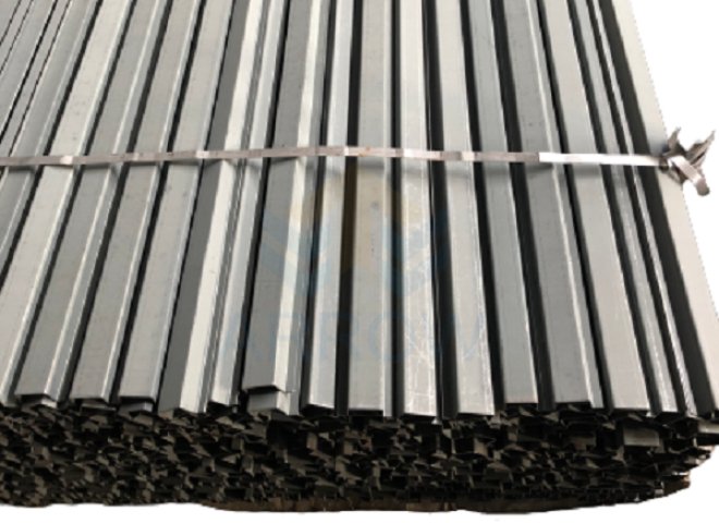 REAR CORNER POST(SIDE POST) - container plywood flooring_spare parts ...